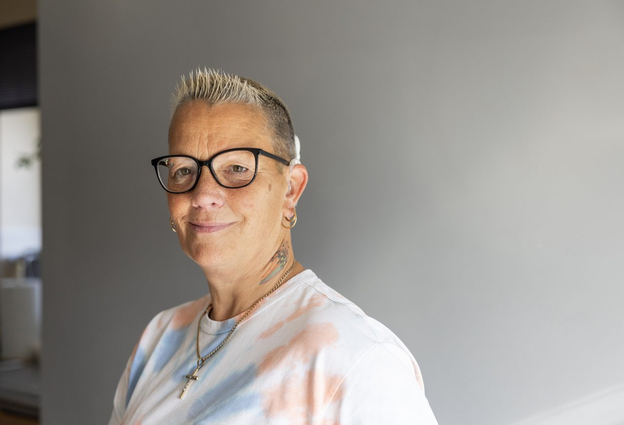 Deaf woman who felt ‘ignored’ after terminal cancer diagnosis shares ...